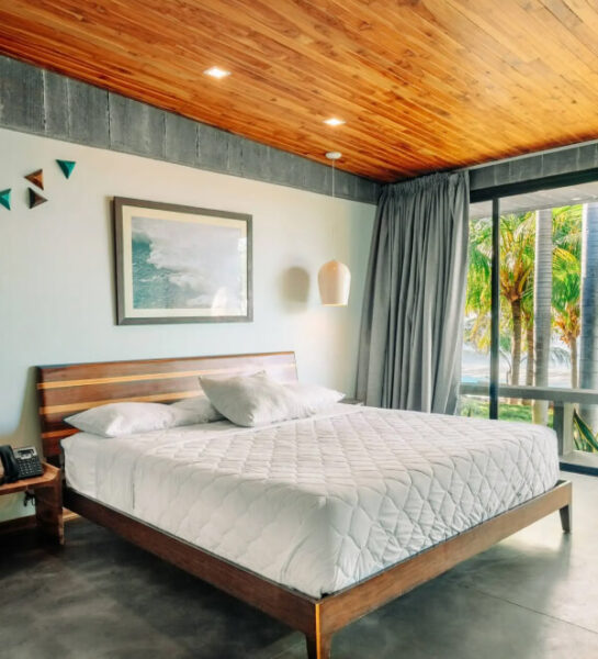 Puro Surf Hotel & Academy in El Zonte, El Salvador